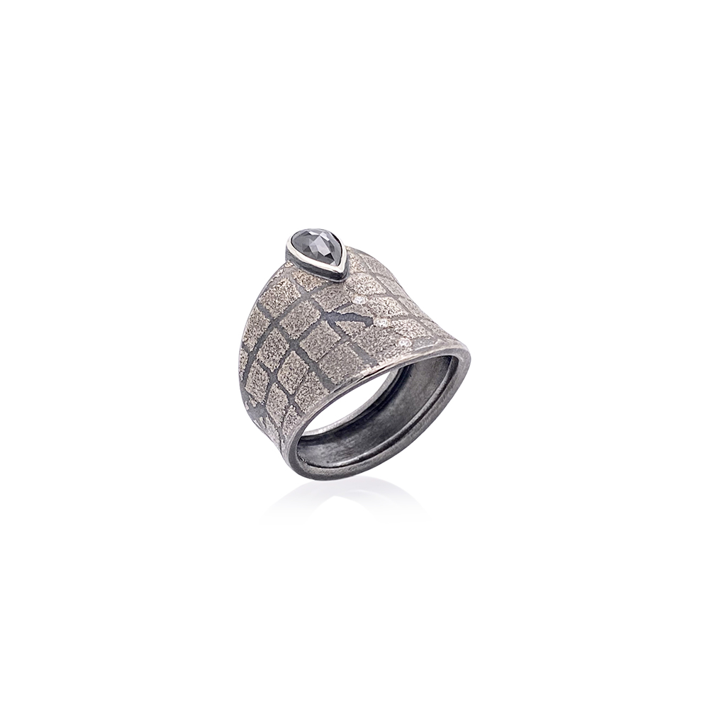 "Grid" Ring with black and white diamonds - J. McVeigh Jewelry
