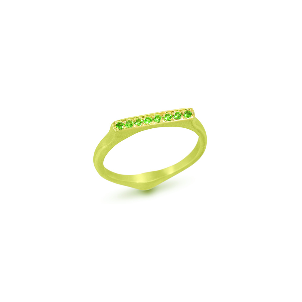 Corazon Stacking Ring with Tsavorite Garnets in 18K Green Gold - J ...